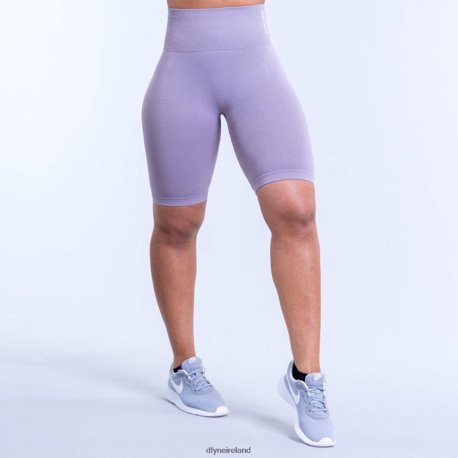 Stylish Activewear on DFYNE Ireland